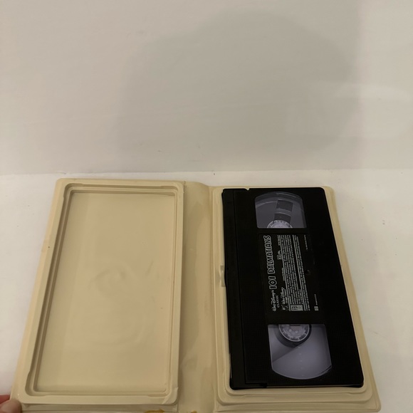 Disney | Other | 1 Dalmatians Vhs 1263 Walt Disney Classic Black Diamond Edition Rare | Poshmark